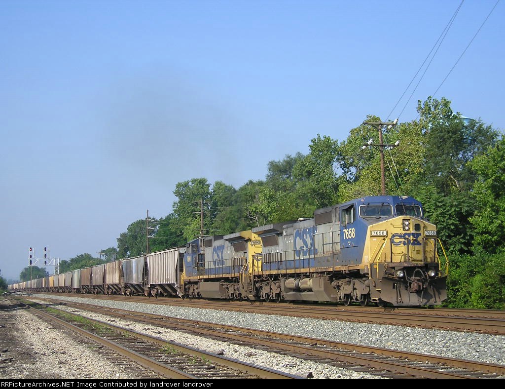 CSXT 7658 On CSX G 172 Northbound